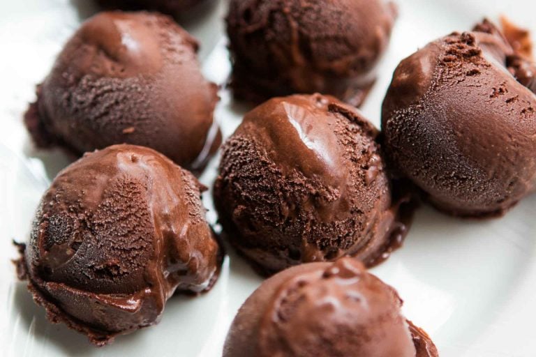 Devil's Food Chocolate Ice Cream