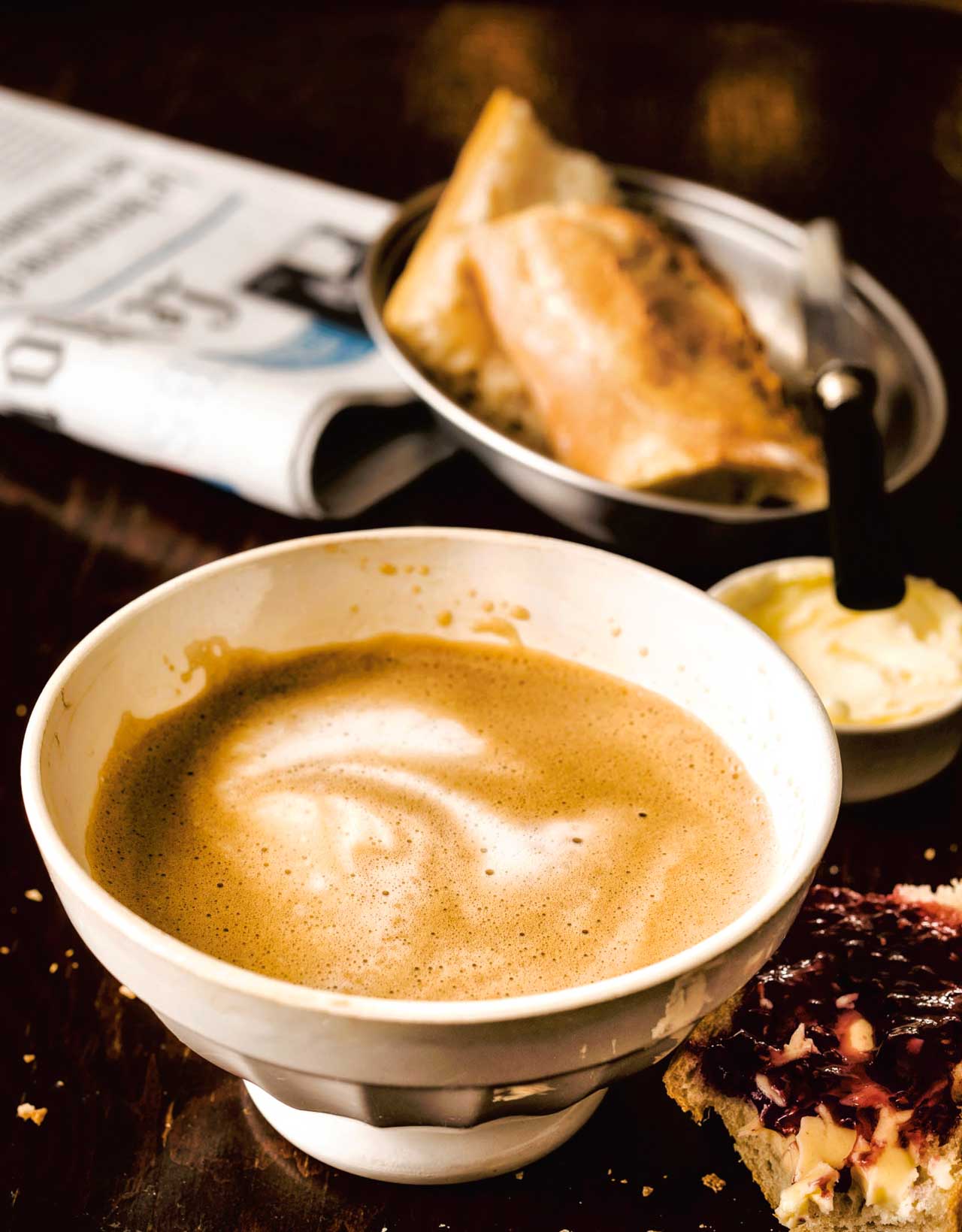 Drinking French: The iconic cocktails, aperitifs and cafe traditions of ...