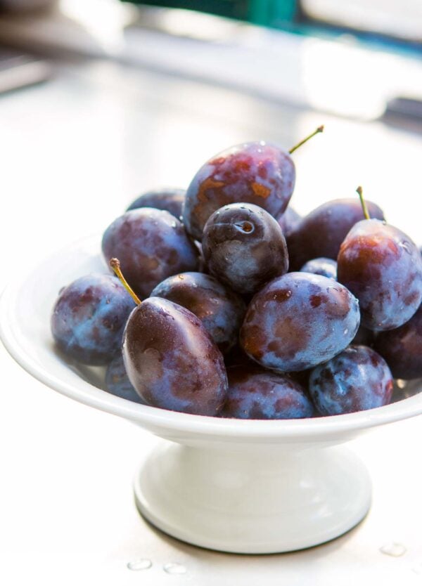 Oven-Roasted Plums