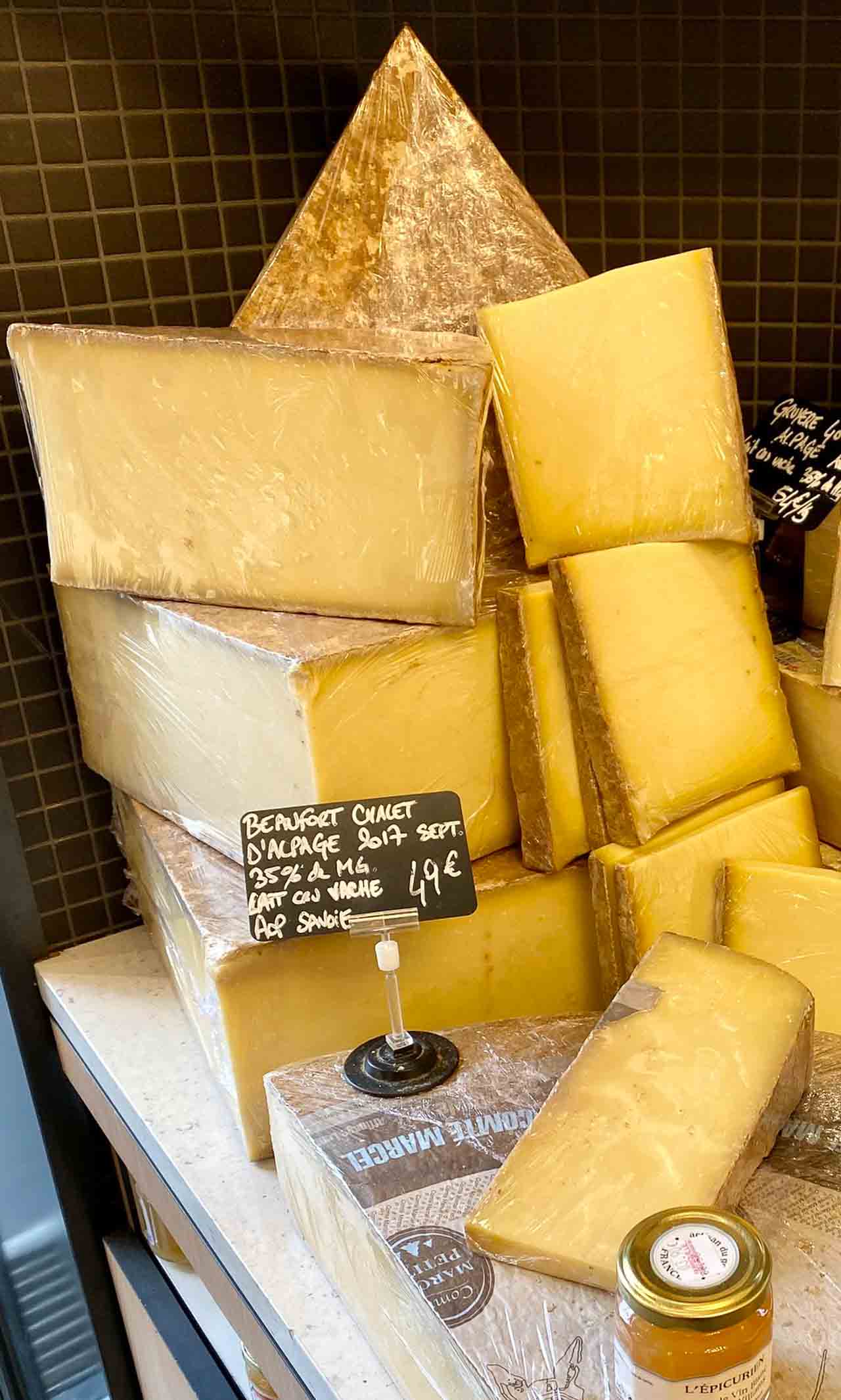 The Top 10 French Cheeses
